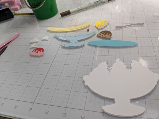 Ice Cream Sundae Sign Tutorial